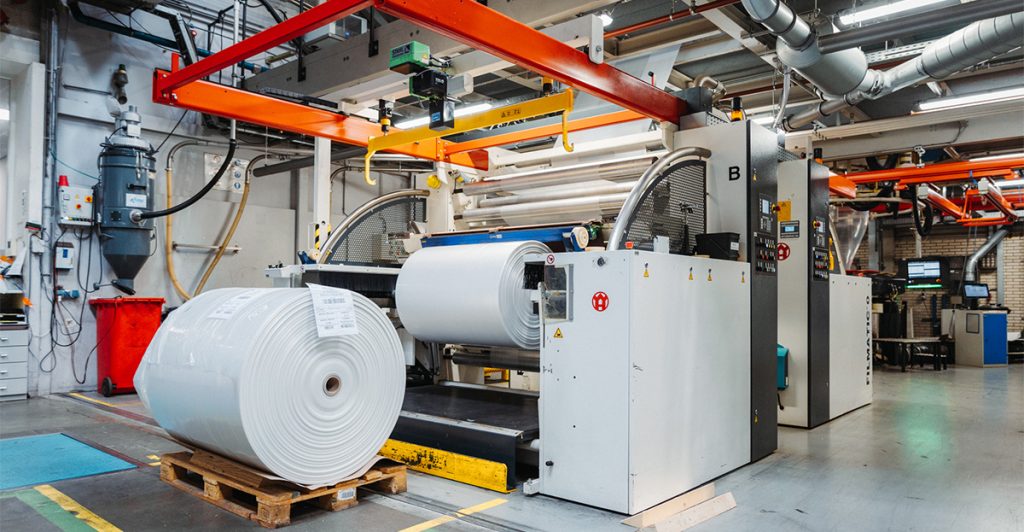 Pet food packaging producer | KIVO Flexible Plastic